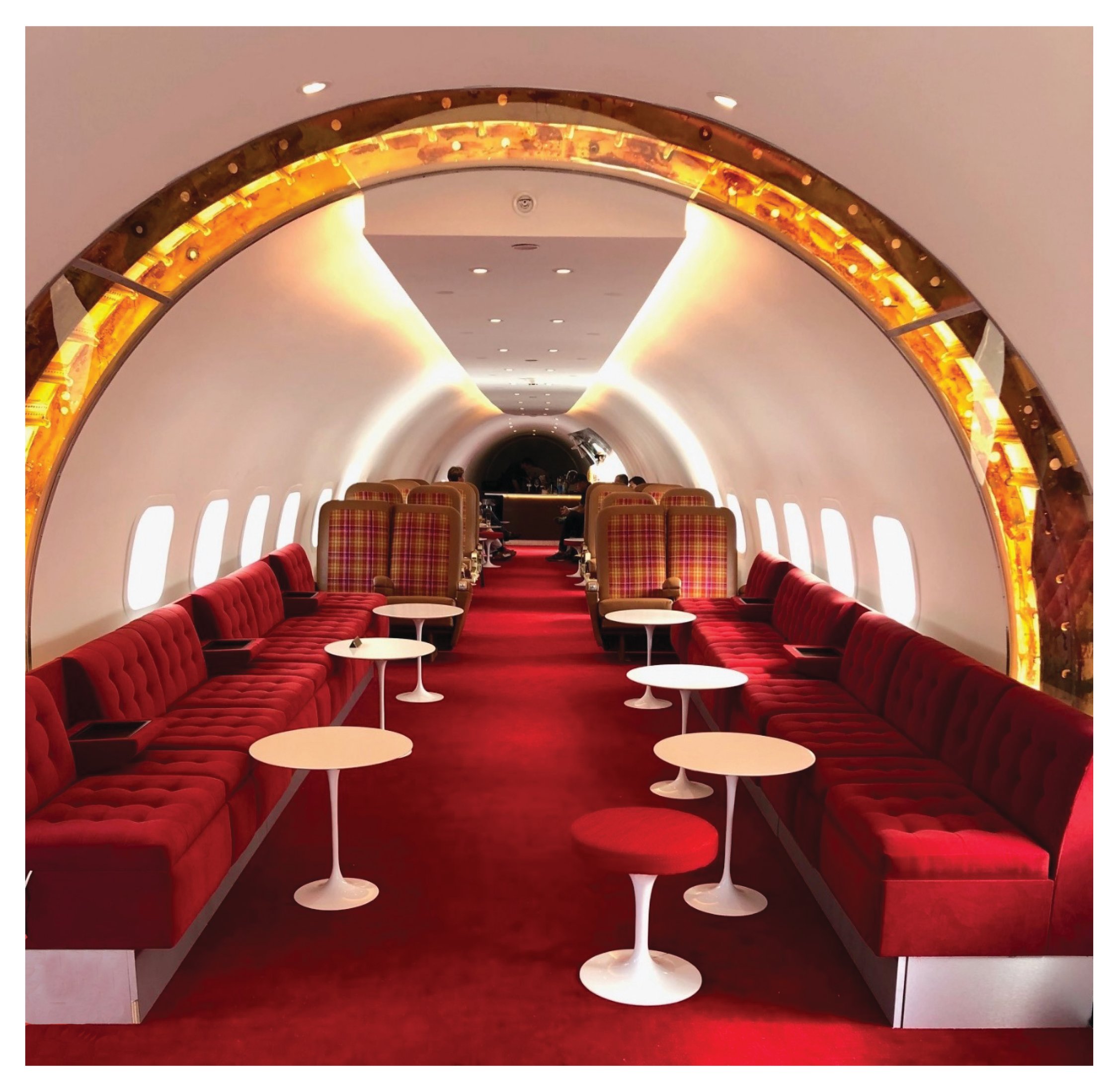 Return to 1962 at the TWA Hotel